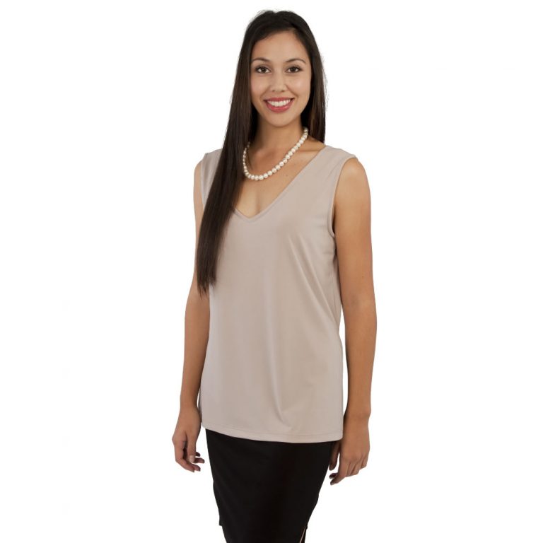 Tops - Thats Me by Margo Mott